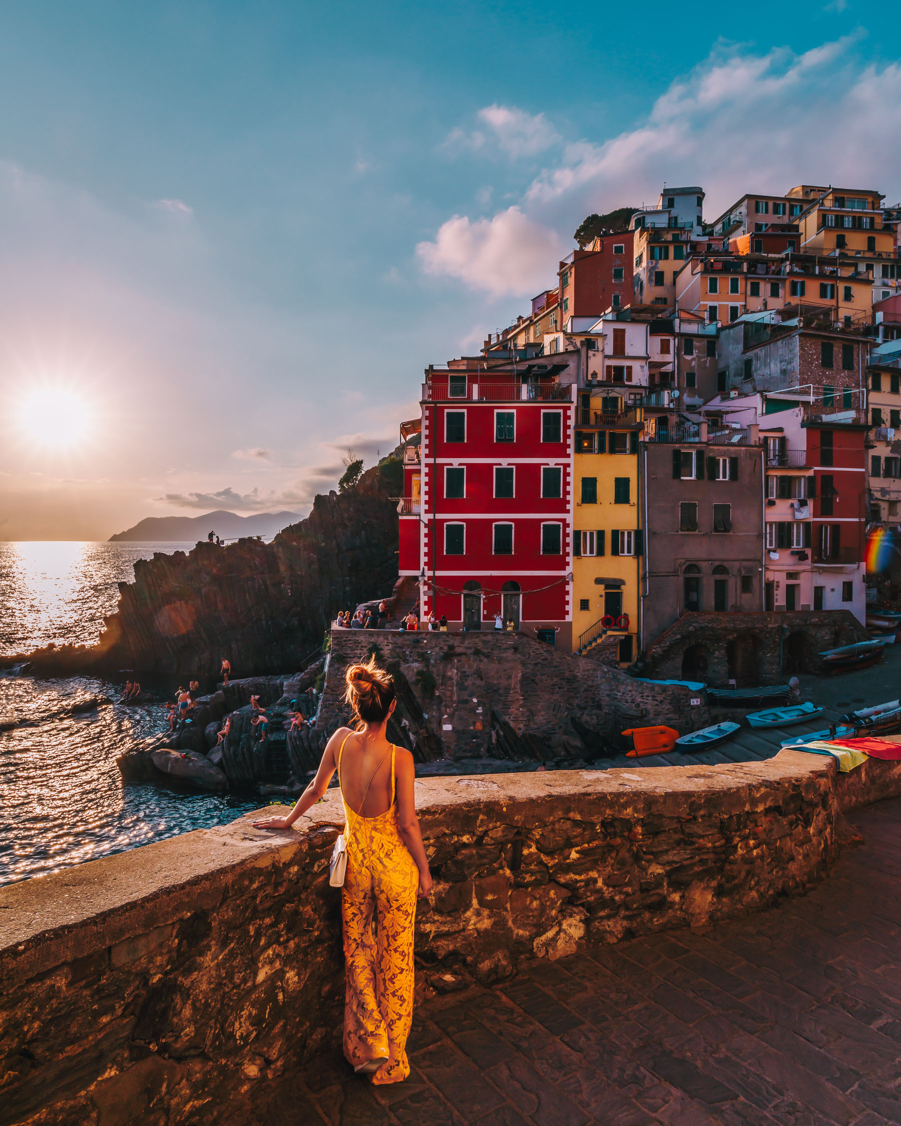 5 MOST PICTURESQUE SPOTS IN CINQUE TERRE - Jessica Wang