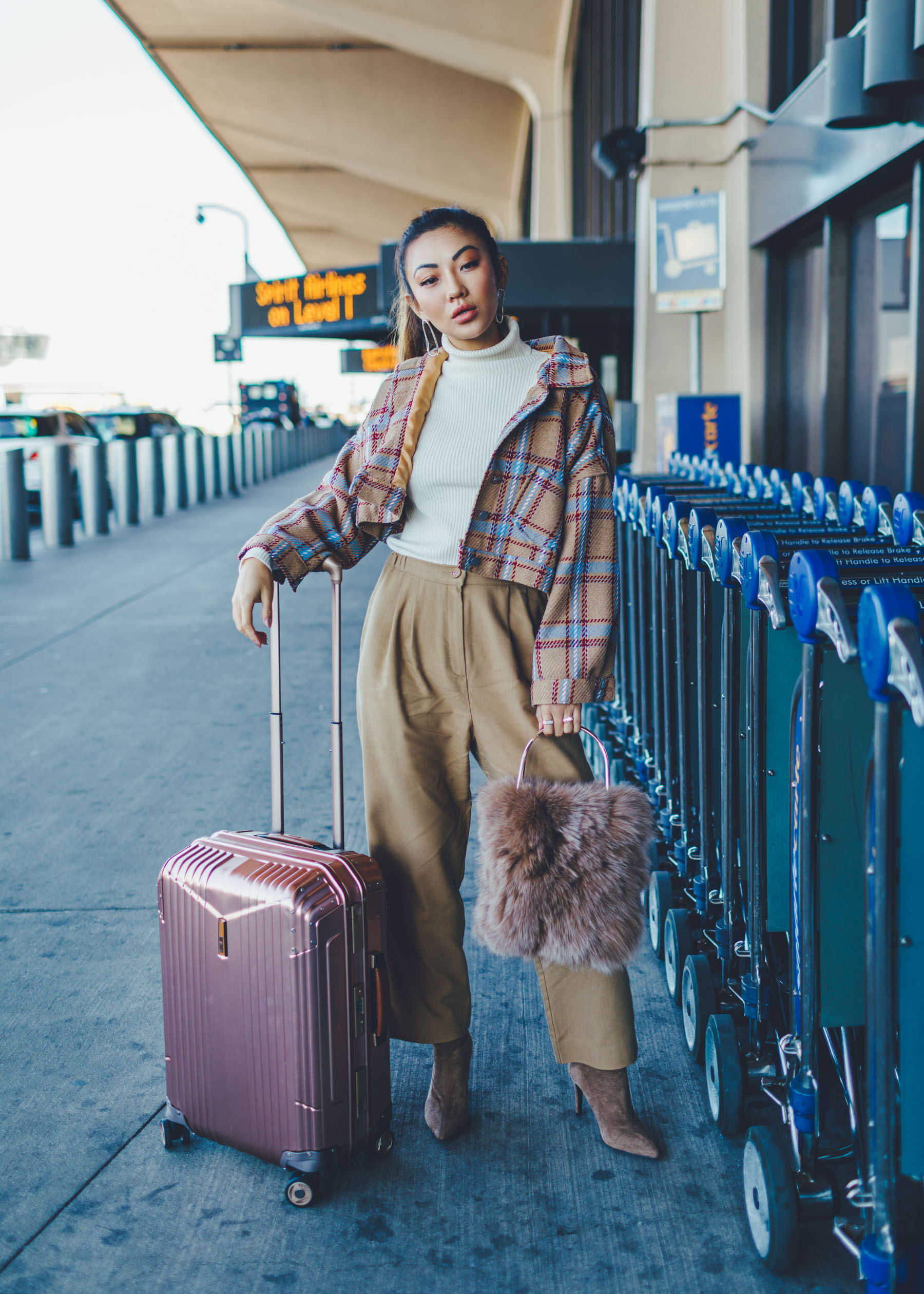HOW TO RECREATE MY HOLIDAY TRAVEL LOOKS ON A BUDGET - Jessica Wang